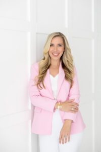 Dr. Maren Locke | The Budget Dermatologist