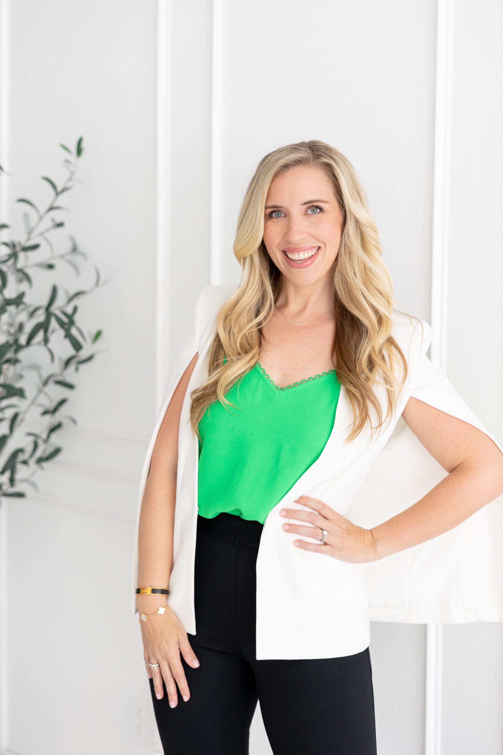 Dr. Maren Locke | The Budget Dermatologist