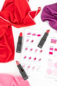 Color analysis specialist Katie of House Of Colour Brand Session