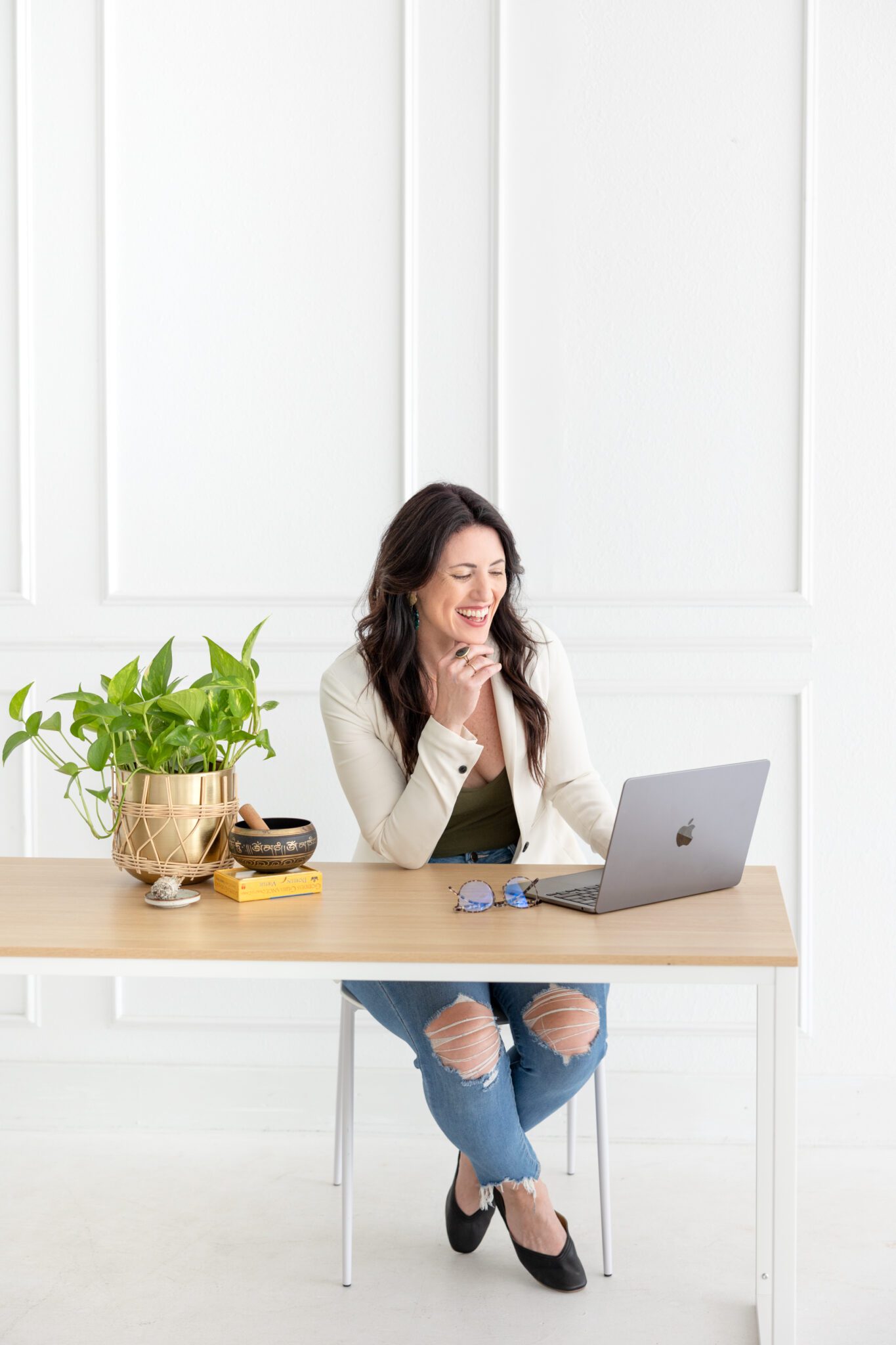 Petey and Sarah therapist brand photo session - thebrandedbosslady.com